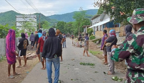 Chaos Tahun Baru, Dua Desa di Bima NTB Sambut 2025 dengan Perang Sengit ...